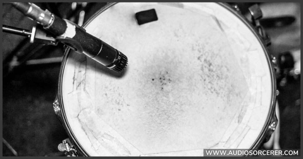 How Do You Mic a Drum Kit? The Complete Guide - Audio Sorcerer
